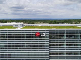 USGBC Honors LG’s LEED Platinum Certified North America Head