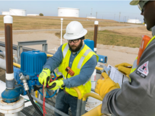 Employee and Contractor Safety at Enbridge