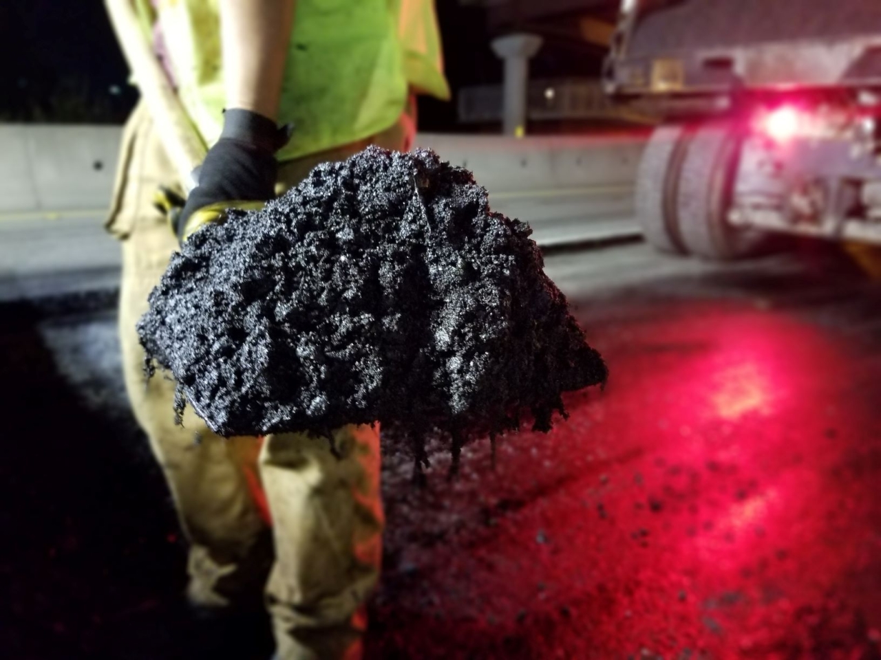 Surface Tech Completes EPD for ACE XP Polymer Fiber Asphalt
