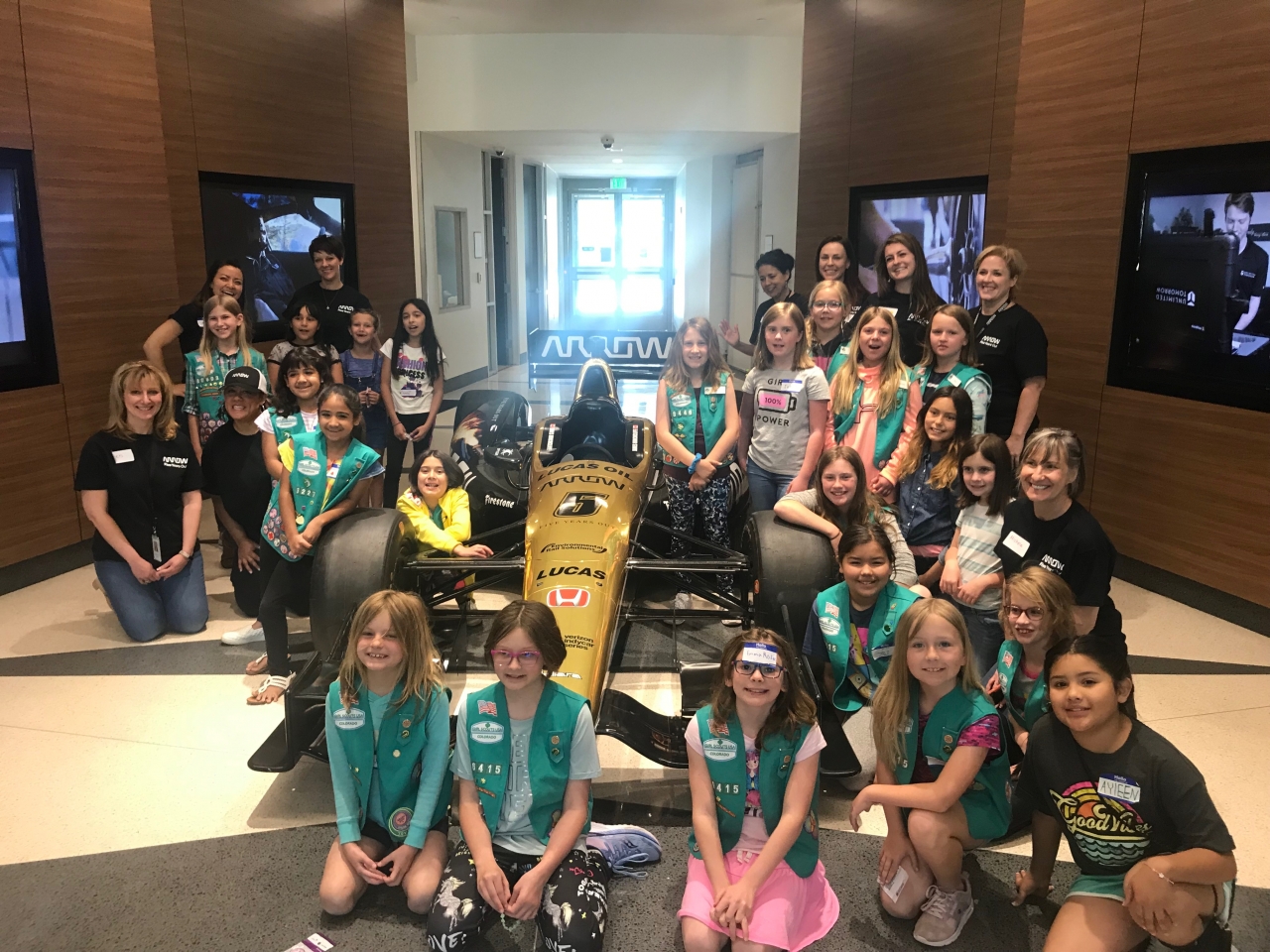 Arrow Electronics Hosts Robotics Workshop for Local Girl...